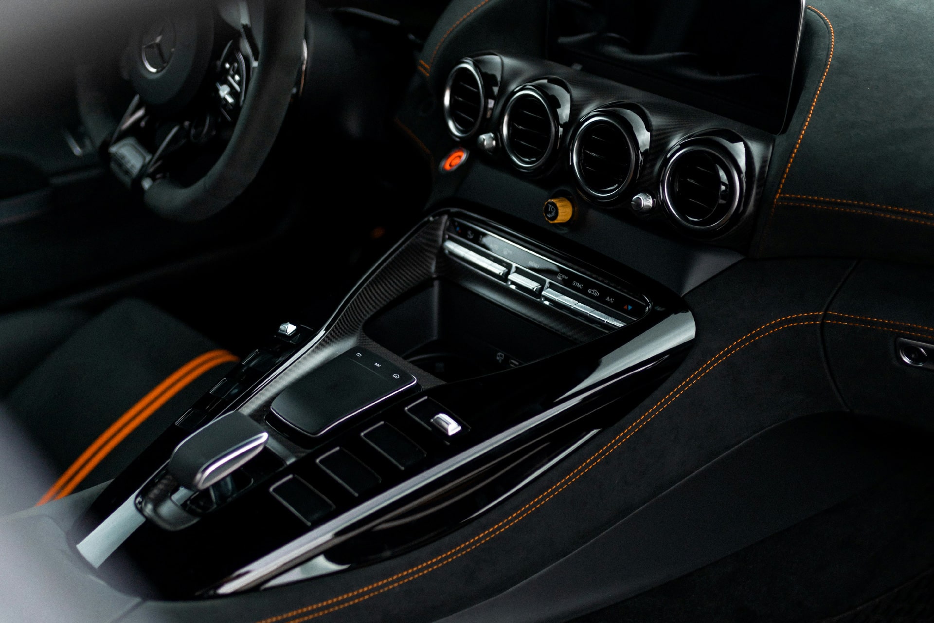 Ceramic coating: the ultimate guide for car owners – Octane Auto Aberdeen